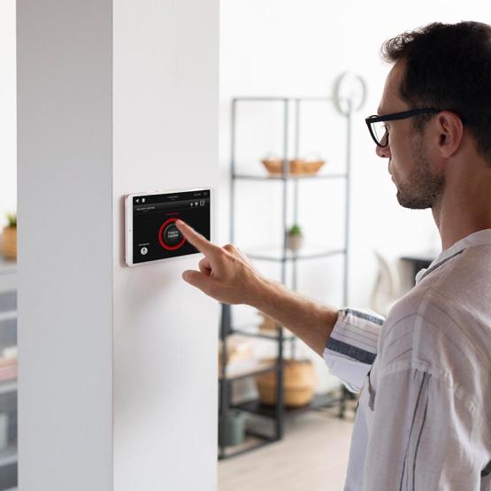 Comment bien protéger sa maison contre les cambriolages